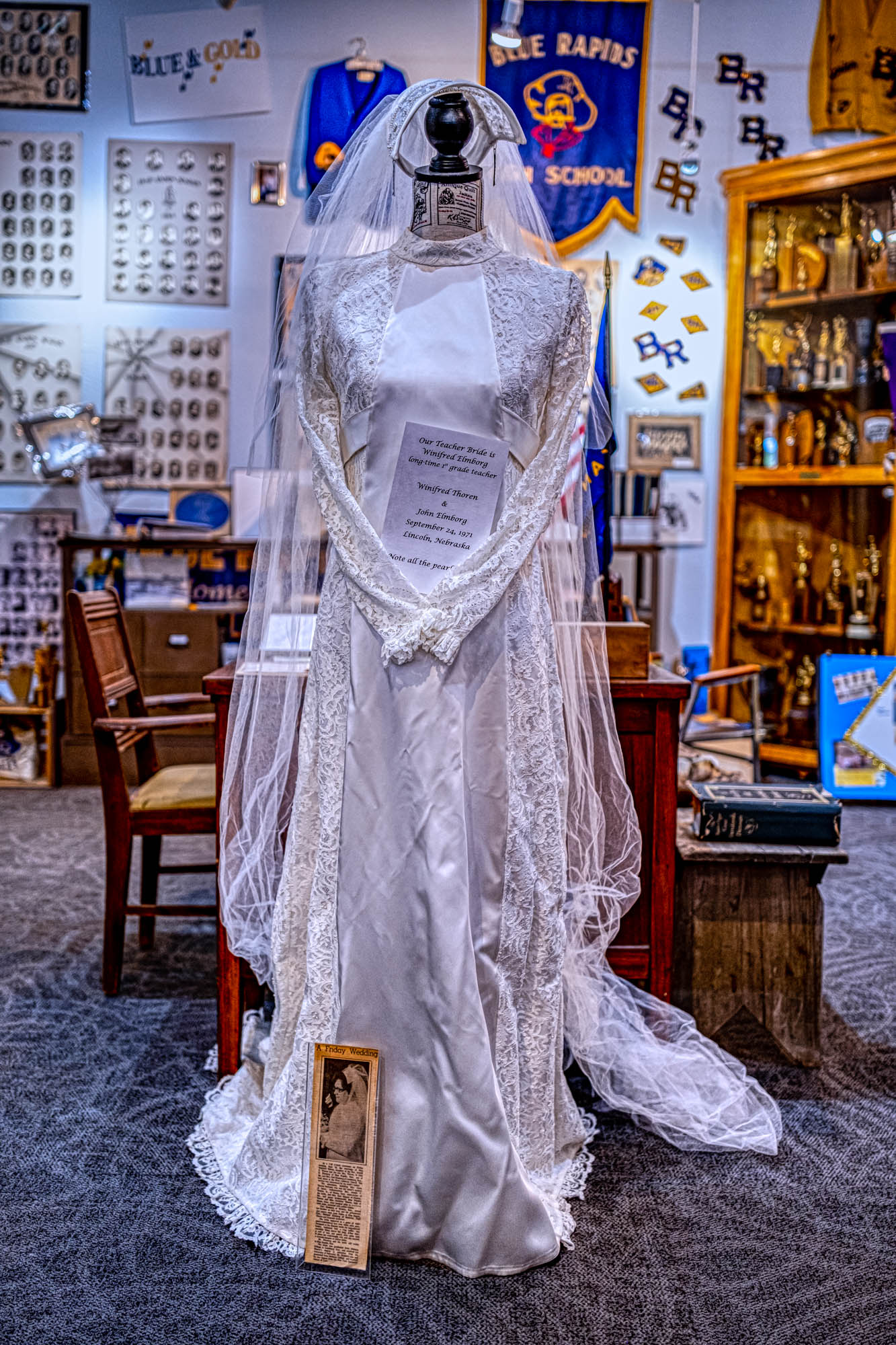 Wedding exhibit – Blue Rapids Historical Society & Museum